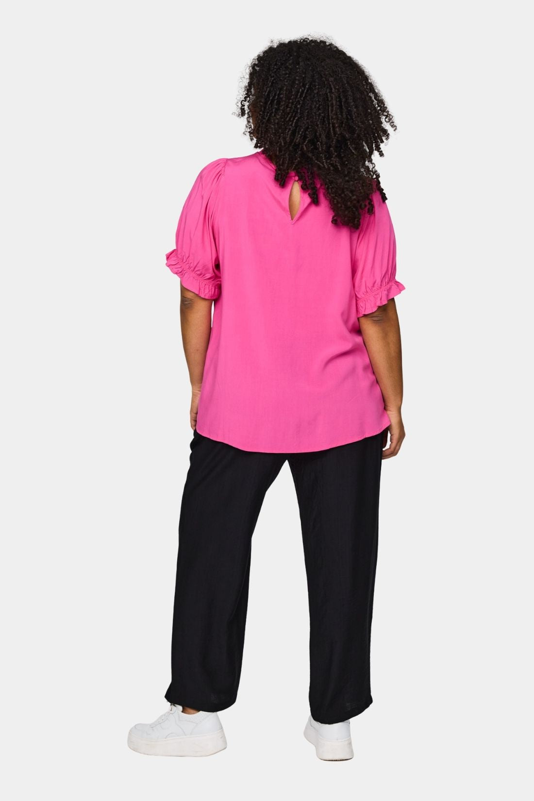 Emilie skjorte fra Studio i petroleum – Happy Eve